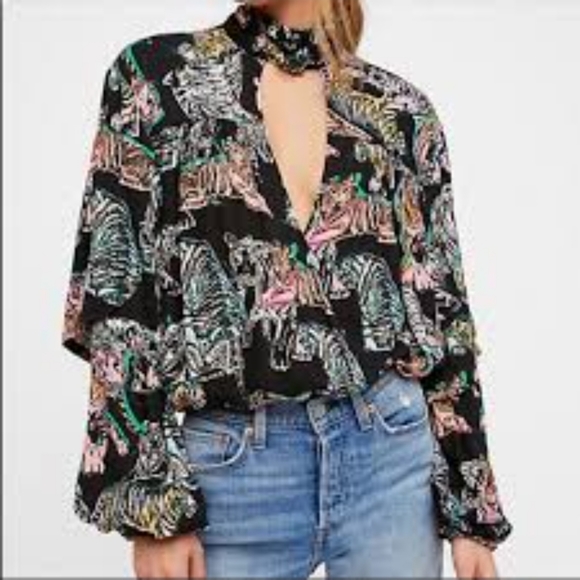 Free People | Tops | Free People Pink Tiger Cropped Blouse Xs | Poshmark
